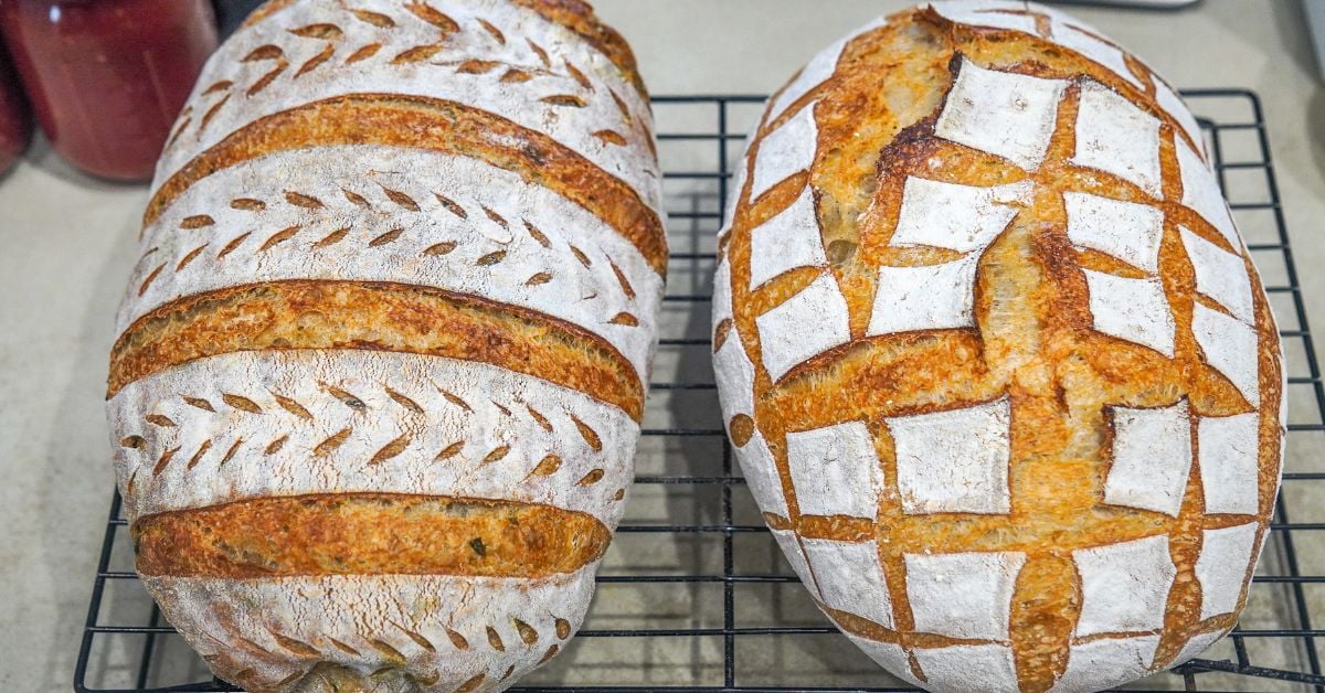 12 Simple Sourdough Scoring Designs for Batards (Oblong Loaves) - That ...