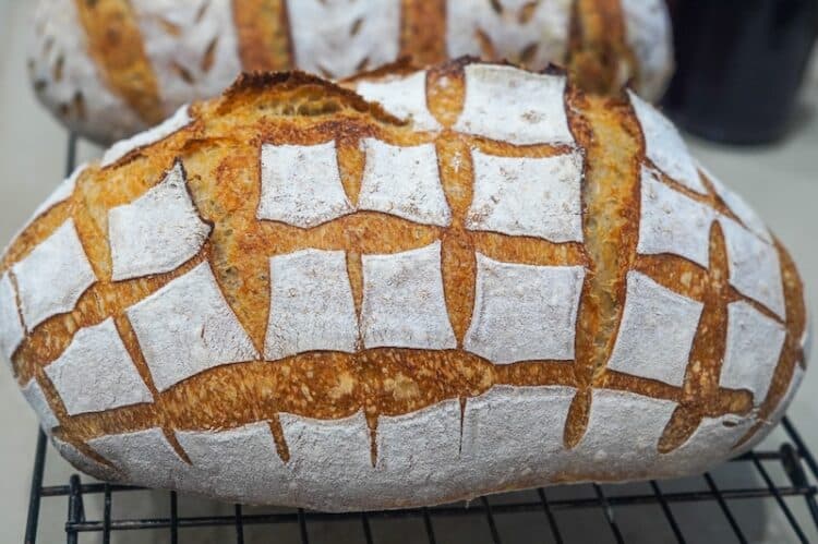 12 Simple Sourdough Scoring Designs for Batards (Oblong Loaves) - That ...